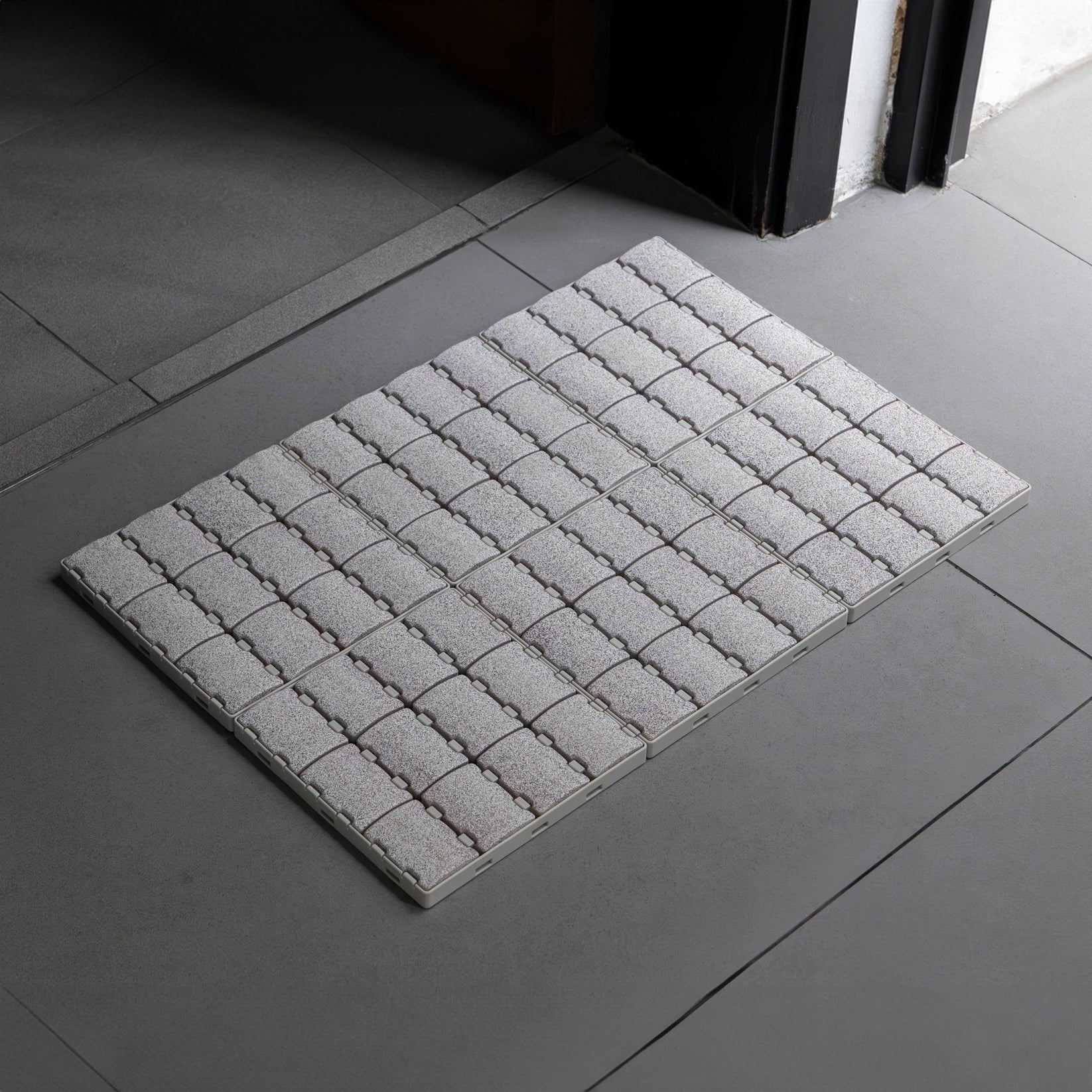 Diatomite Modular Bath Mat - Eco-Friendly and Quick-Drying | Bulbul